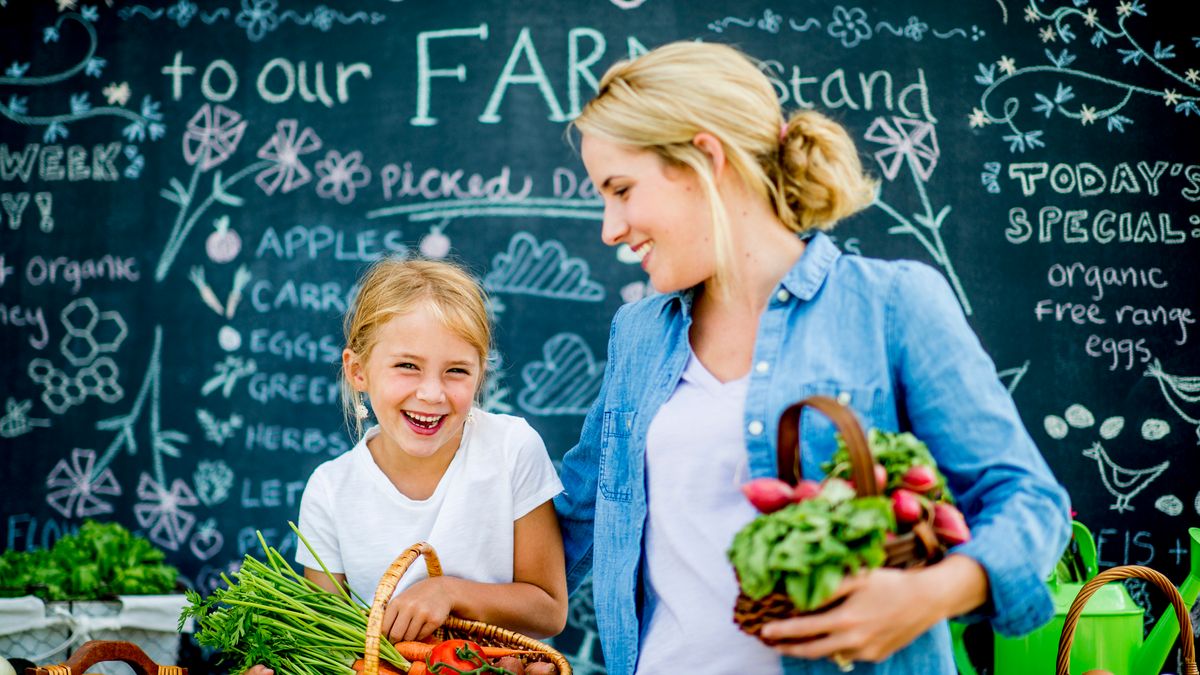 Make the Farmer's Market Fun for the Family With These Ideas