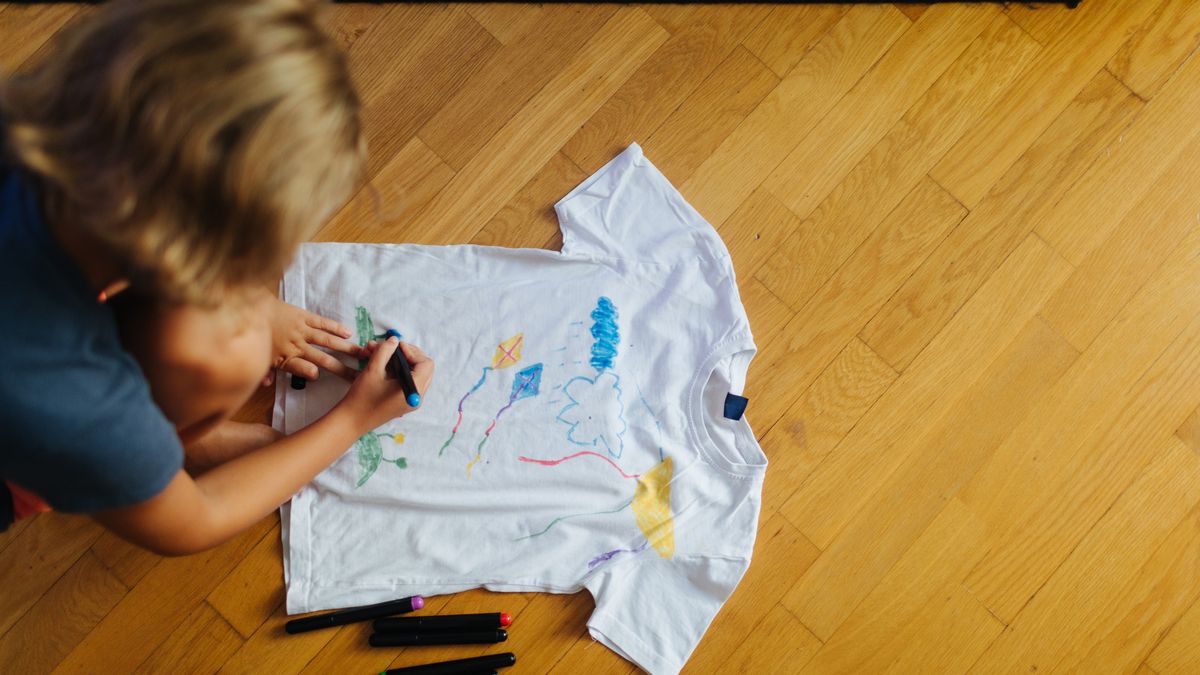 3 Tested & Effected Methods for Getting Crayon Out of Clothes