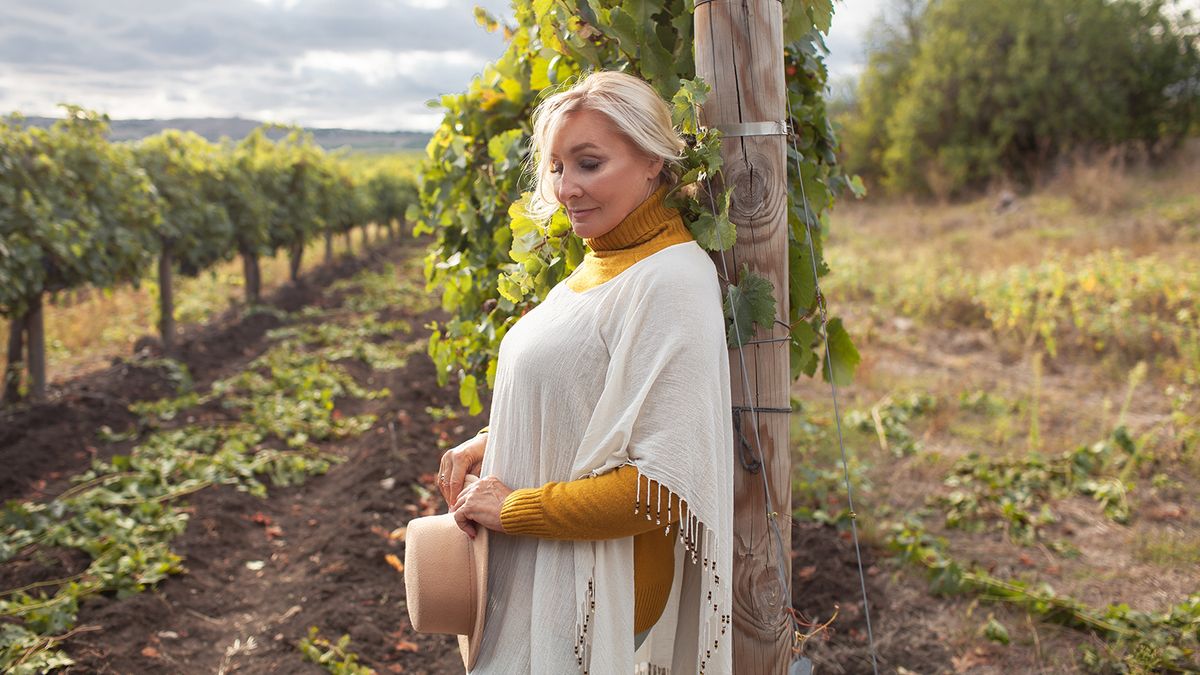 9 Bohemian Styles for Older Women to Slay Year-Round